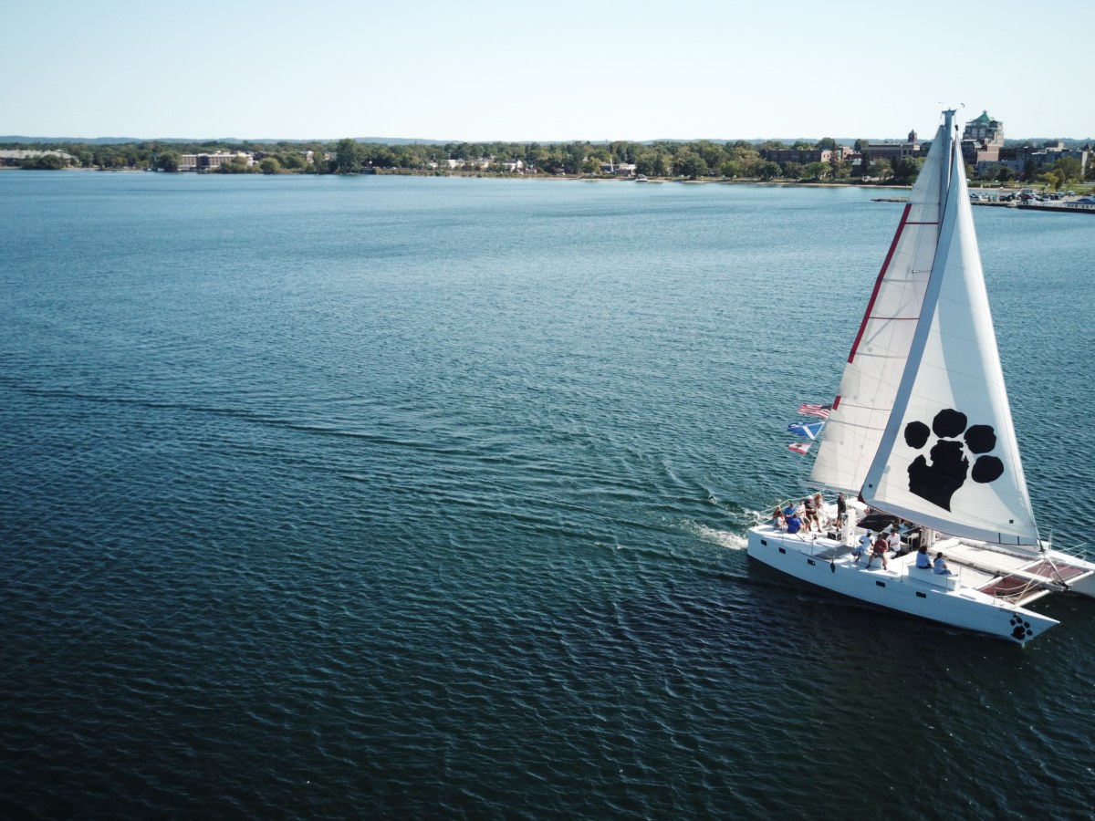 Nauti-Cat | Traverse City Boat Tours & Catamaran Cruises